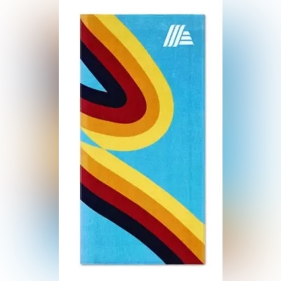 Aldi | Bath | Aldi Capsule Gear Rainbow Logo Beach Towel 0 Cotton 30 X ...